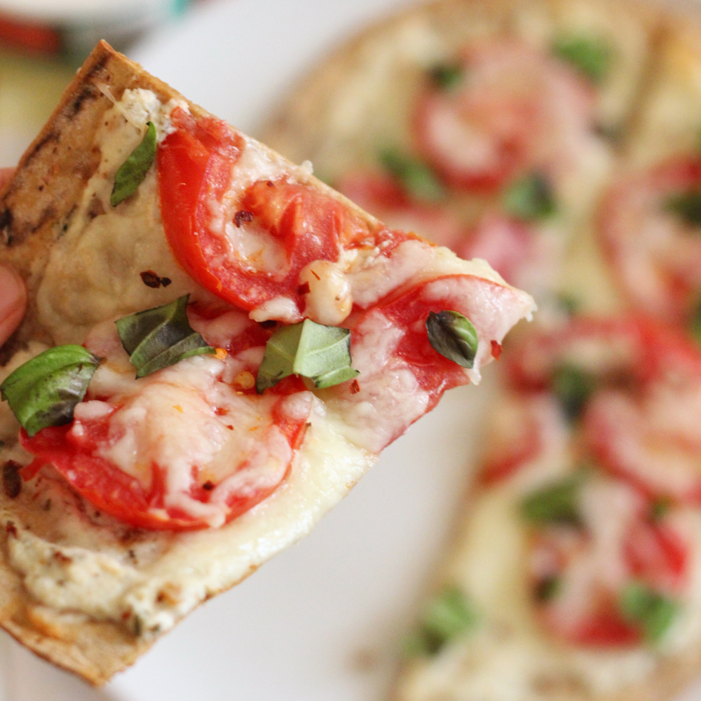 Tomato Basil and Ricotta Flatbread Pizza